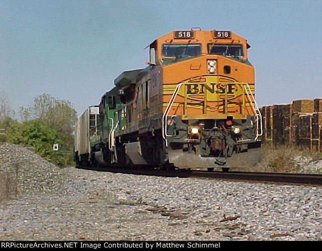 BNSF 518
